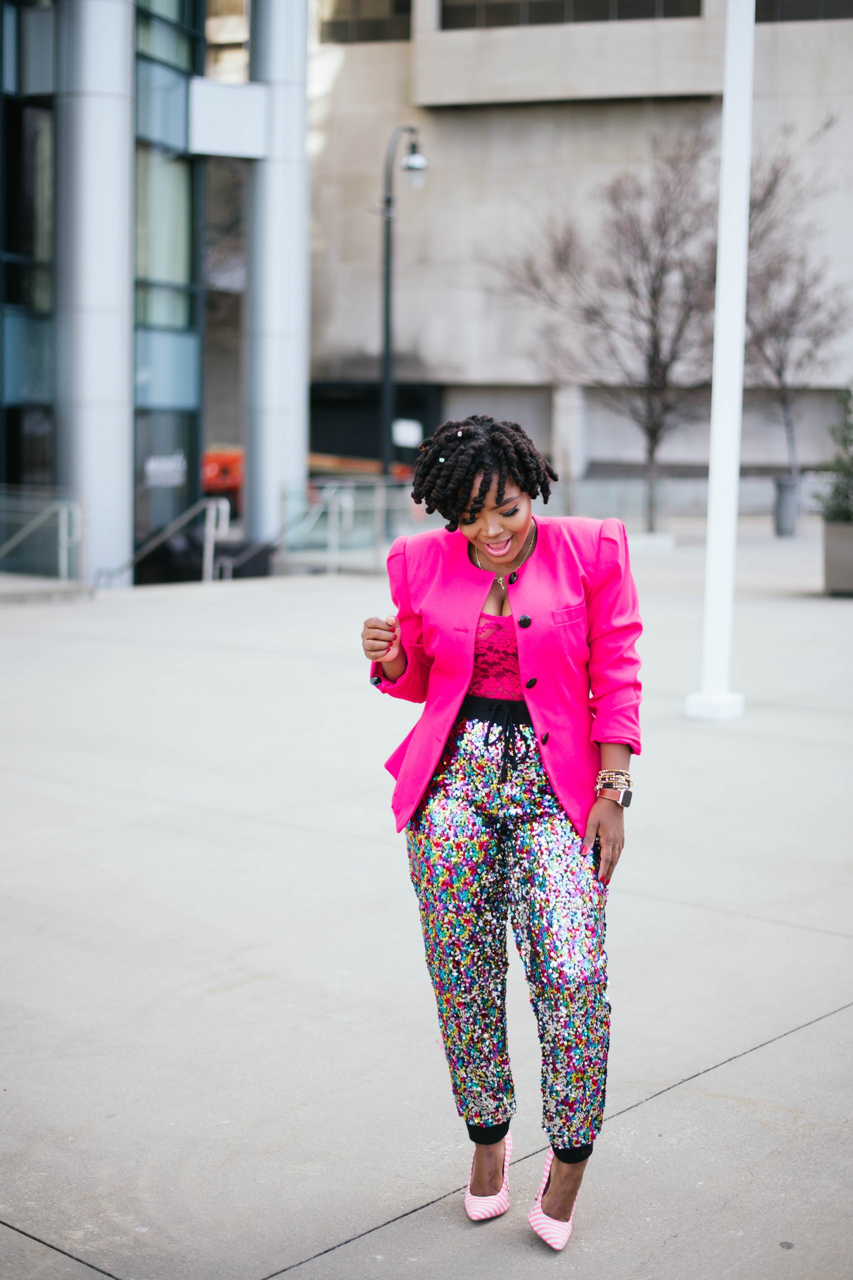 HOW TO WEAR SEQUIN JOGGERS TO THE OFFICE - PRIIINCESSS